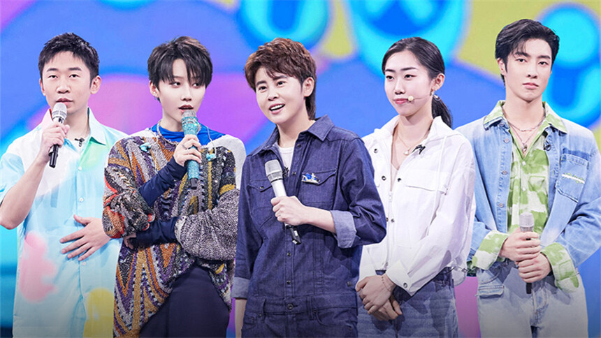 EP 13 Hello, Saturday